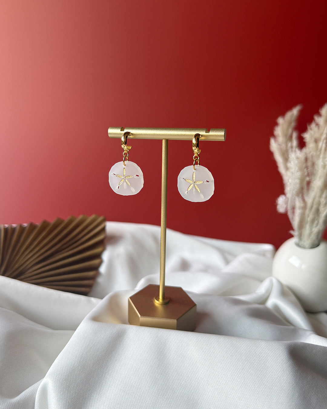 Small Sand Dollar Dangles – The Crafted Makerie